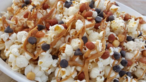 Salty-Sweet Peanut Butter Popcorn | Clean Food Crush