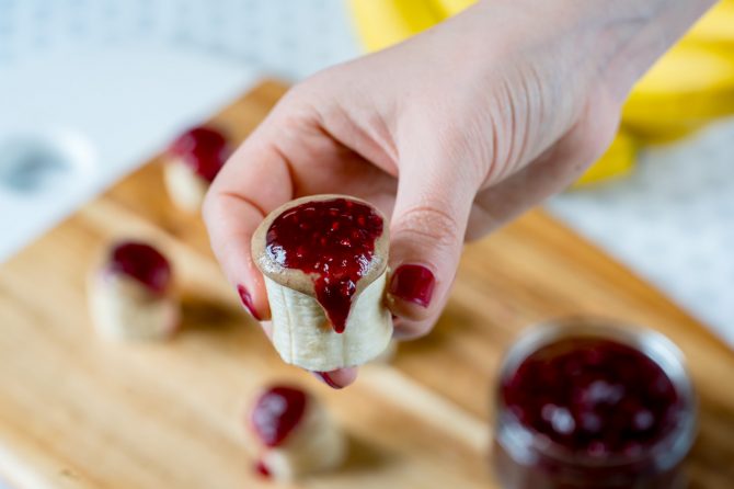 Eat Clean Snacking: Banana PB Raspberry Bites (SO Easy!) | Clean Food Crush