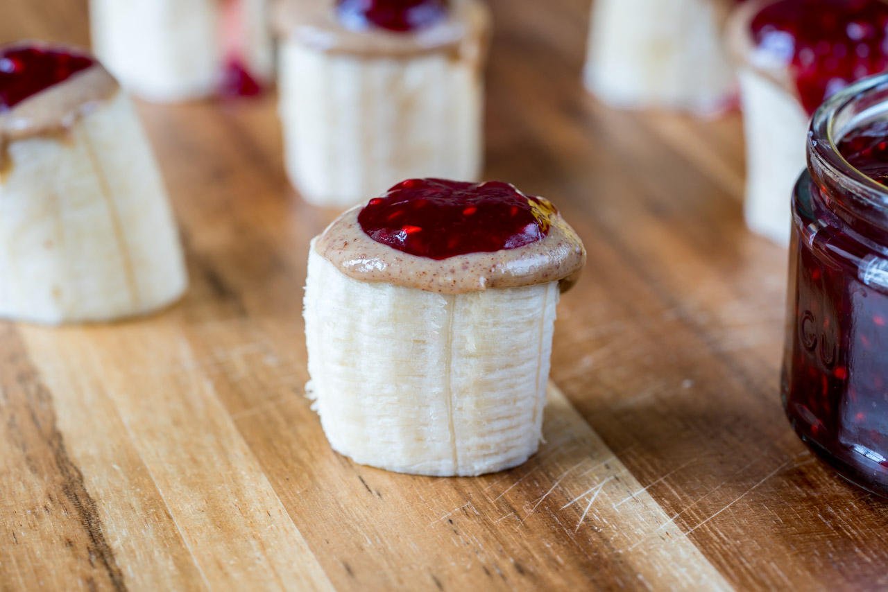 Eat Clean Snacking: Banana PB Raspberry Bites (SO Easy!) | Clean Food Crush