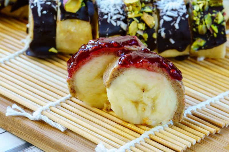 A Creative Banana Sushi Party is Healthy Fun for the Whole Family ...