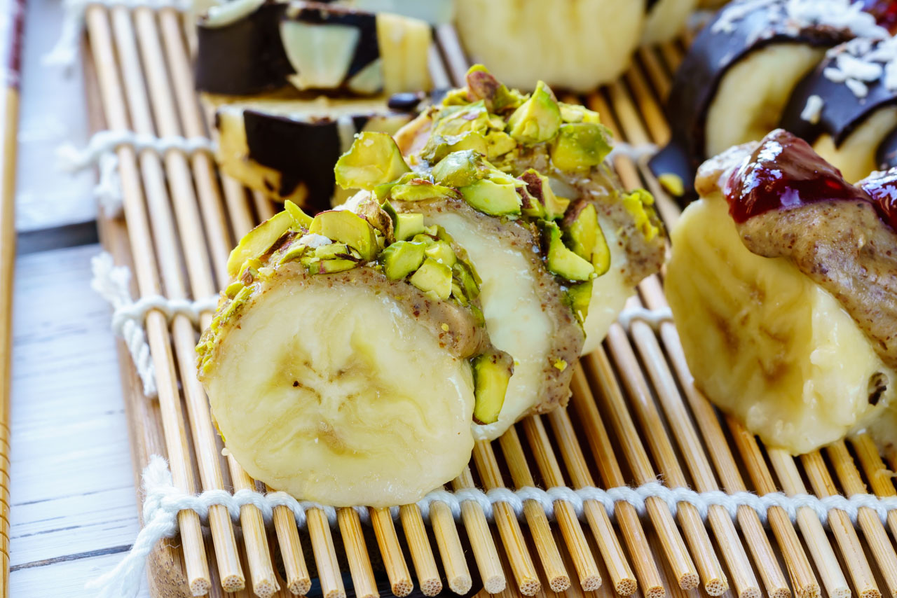 A Creative Banana Sushi Party is Healthy Fun for the Whole Family ...