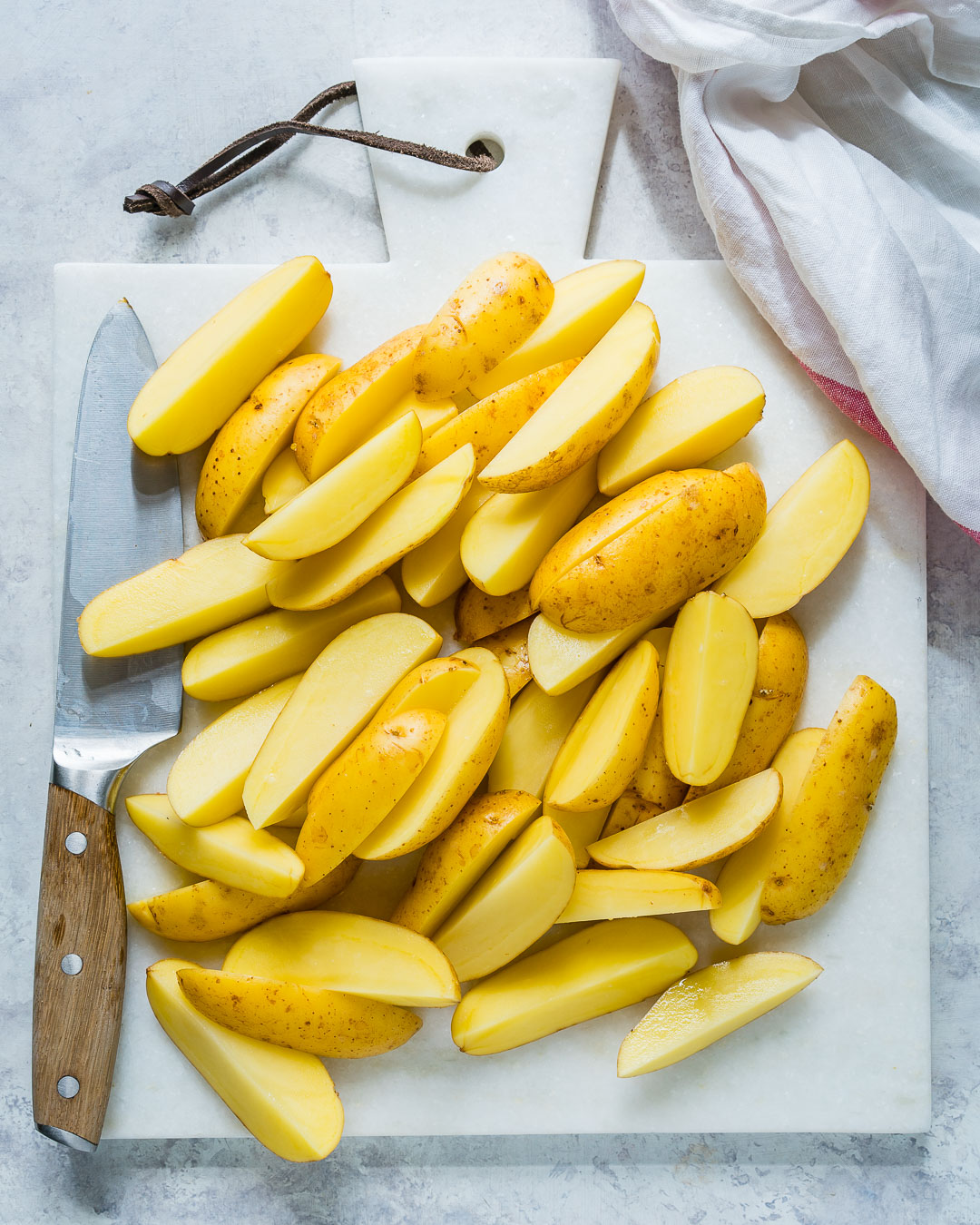Spicy-Garlicy Baked Potato Wedges are the PERFECT Solution for Fry ...
