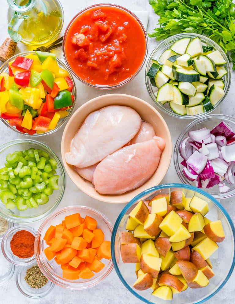 Eat Clean with this Hearty Slow Cooker Chicken Stew! | Clean Food Crush