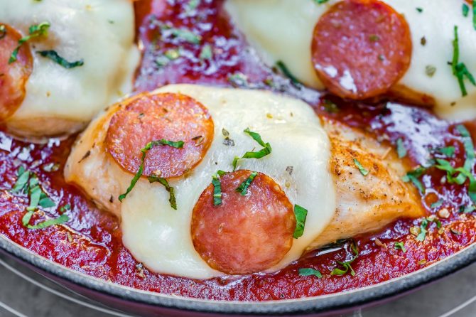 This Pizza Baked Chicken Makes Clean Eating a BLAST! | Clean Food Crush