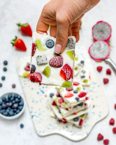 This Creative Fro-Yo Fruit Bark is an Awesome Clean Eating Treat ...