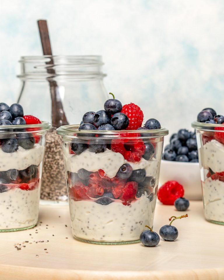 Berry Parfait Chia Jars: Perfect Clean Eating Treats for Everyone ...