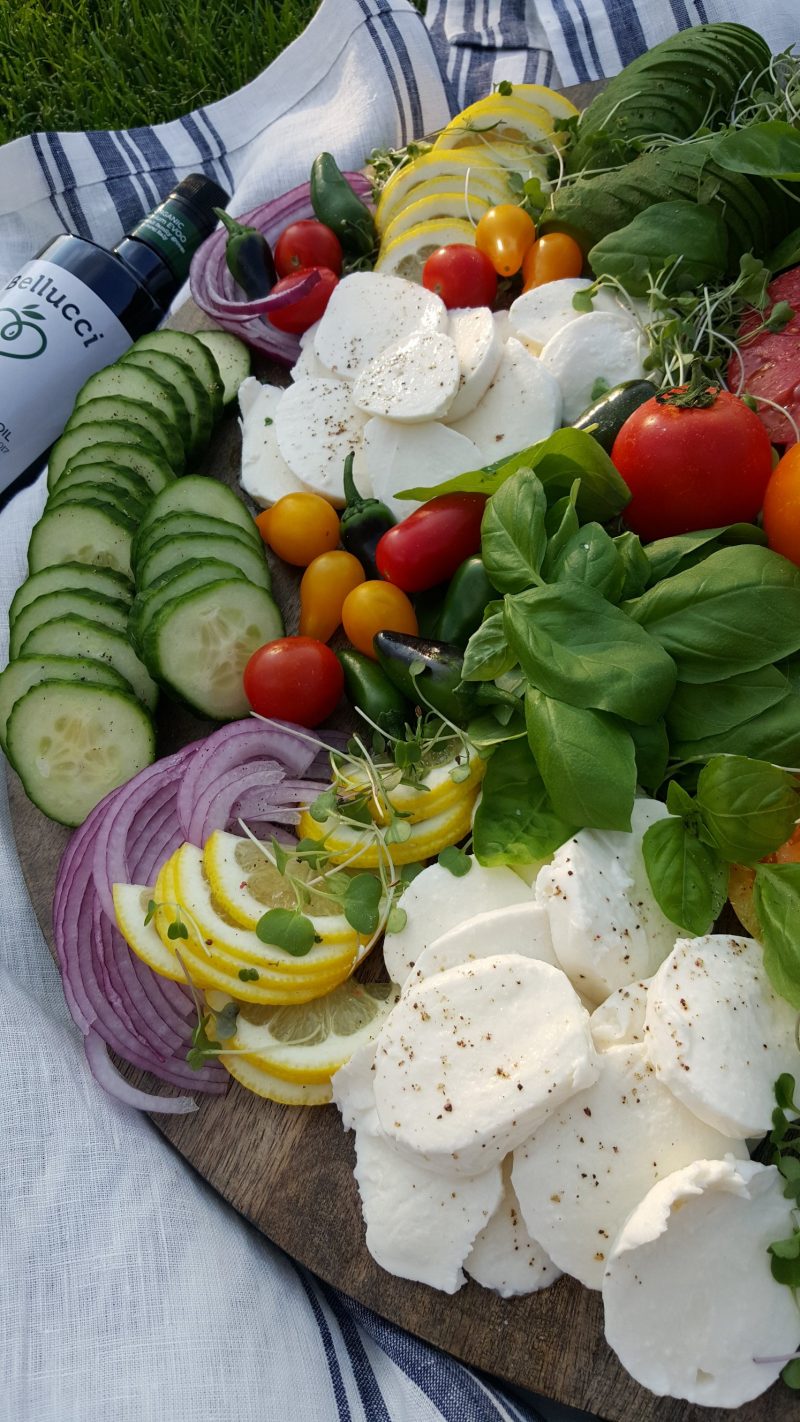 How to Create Your Own Heirloom Tray for Beautiful Clean Eating Nights ...