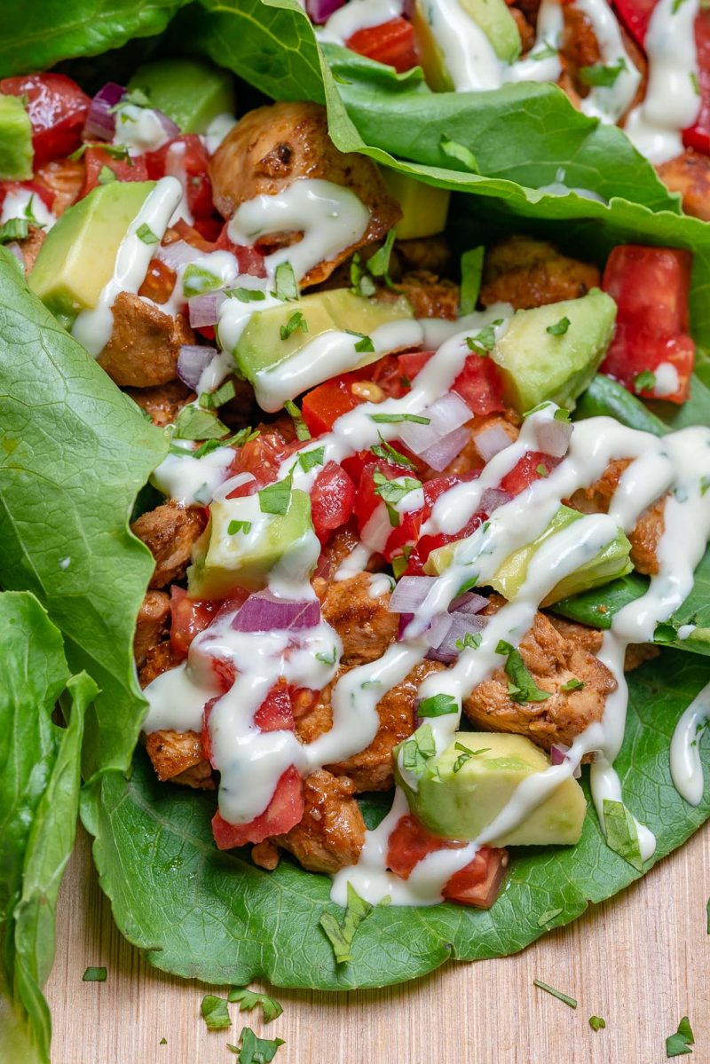 These Chipotle Chicken Lettuce Wraps + Cilantro Lime Sauce are ...