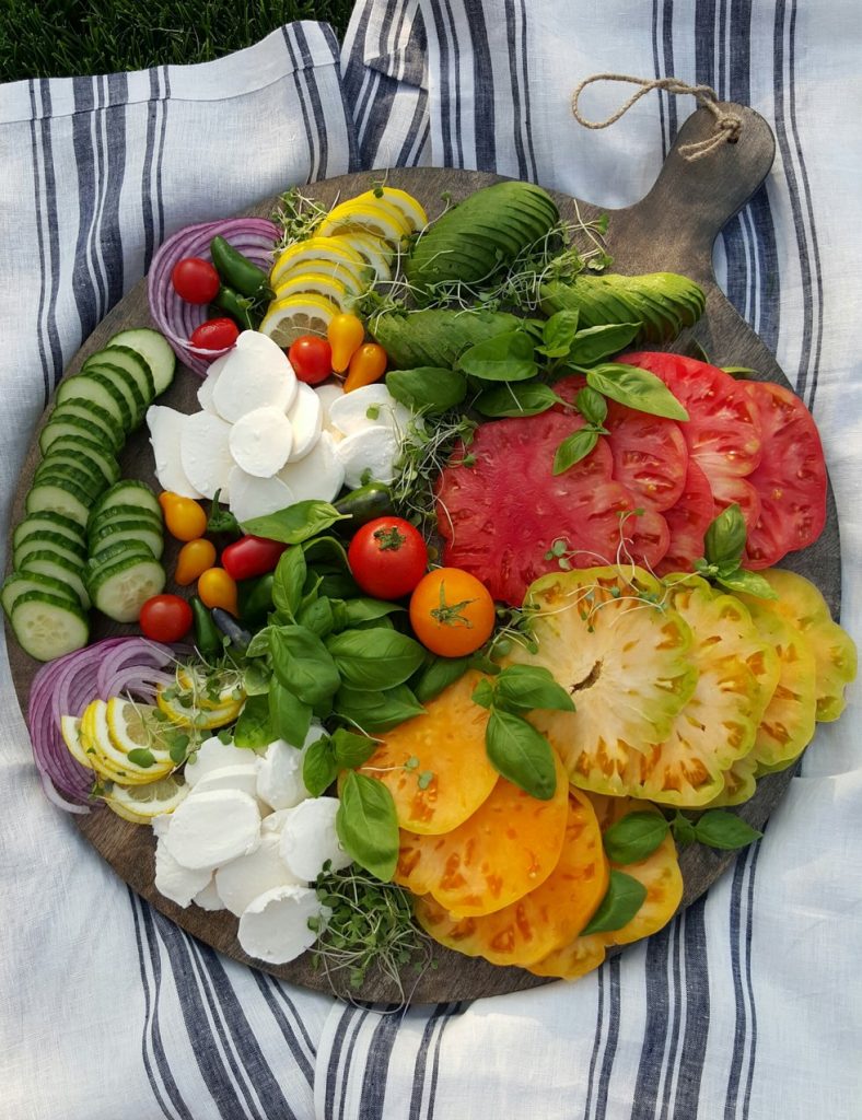 How to Create Your Own Heirloom Tray for Beautiful Clean Eating Nights ...