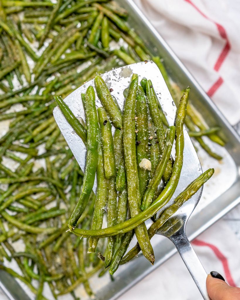 Parmesan Roasted Green Beans for a Super Yummy Side Dish! (Clean Eating ...