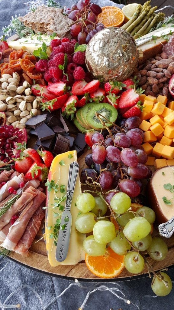 Get Your Party Season Started with a Holiday Grazing Board! | Clean ...