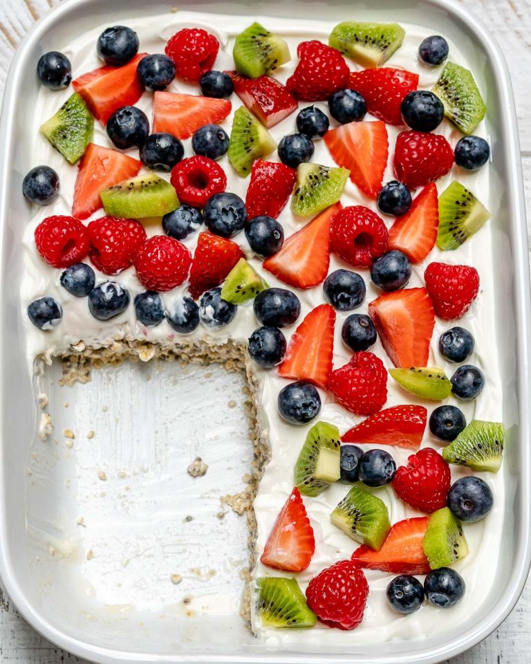 This Overnight Oat Pie is a Creative Way to Eat Clean with a Crowd ...