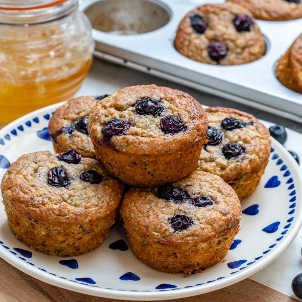 These Healthy Blueberry Zucchini Breakfast Muffins are Loaded with ...