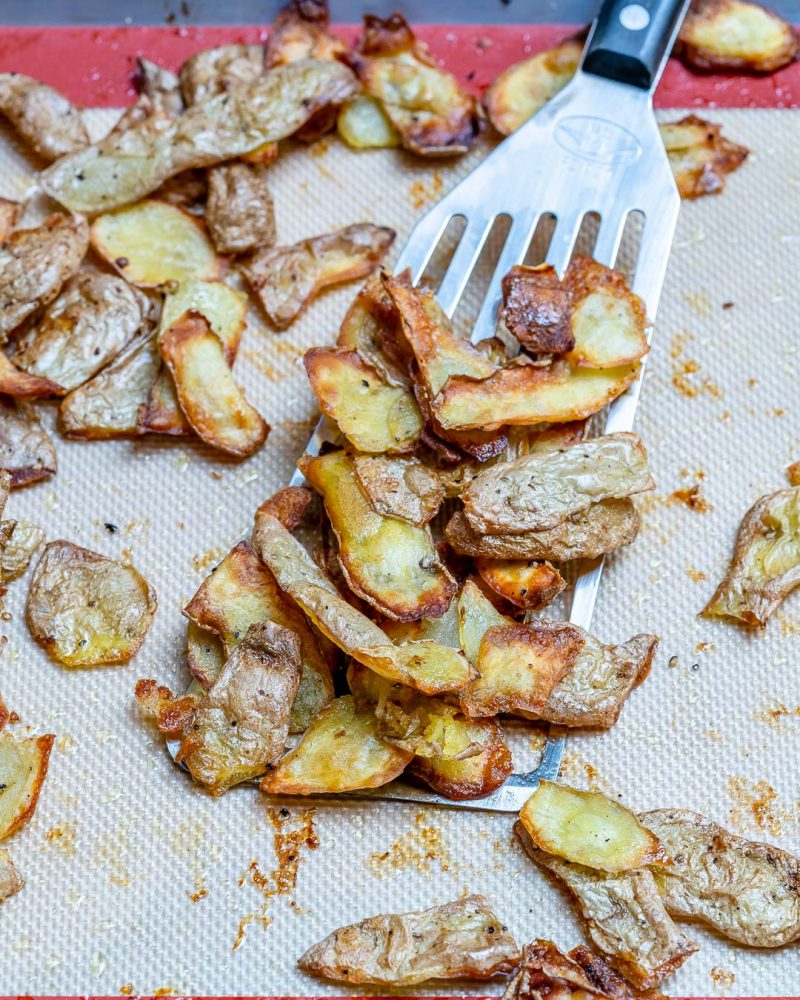 Eat Clean with these Homemade Crispy Baked Potato Peel Chips! | Clean ...