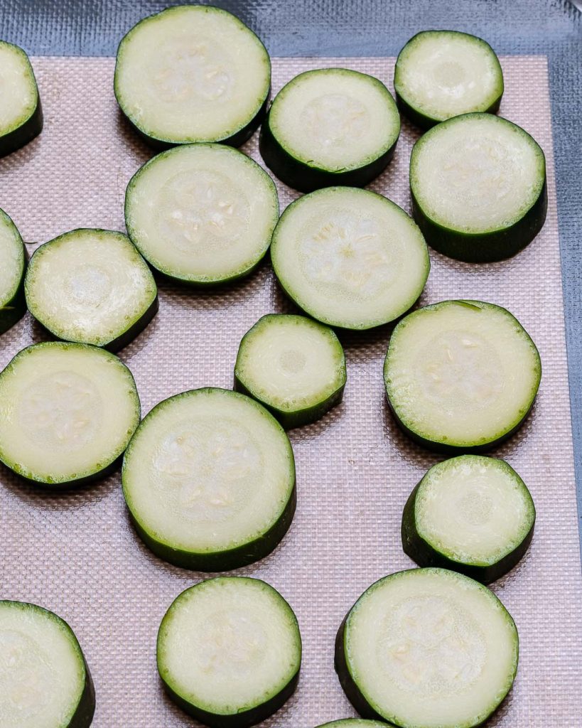 These Clean Eating Oven Curried Zucchini Rounds are DELISH! | Clean ...