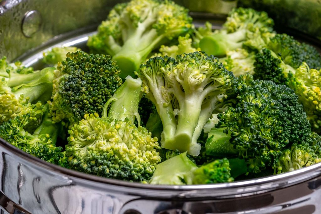 Steamed Veggie Snack Packs for Healthy Clean Eats on the Go! | Clean ...