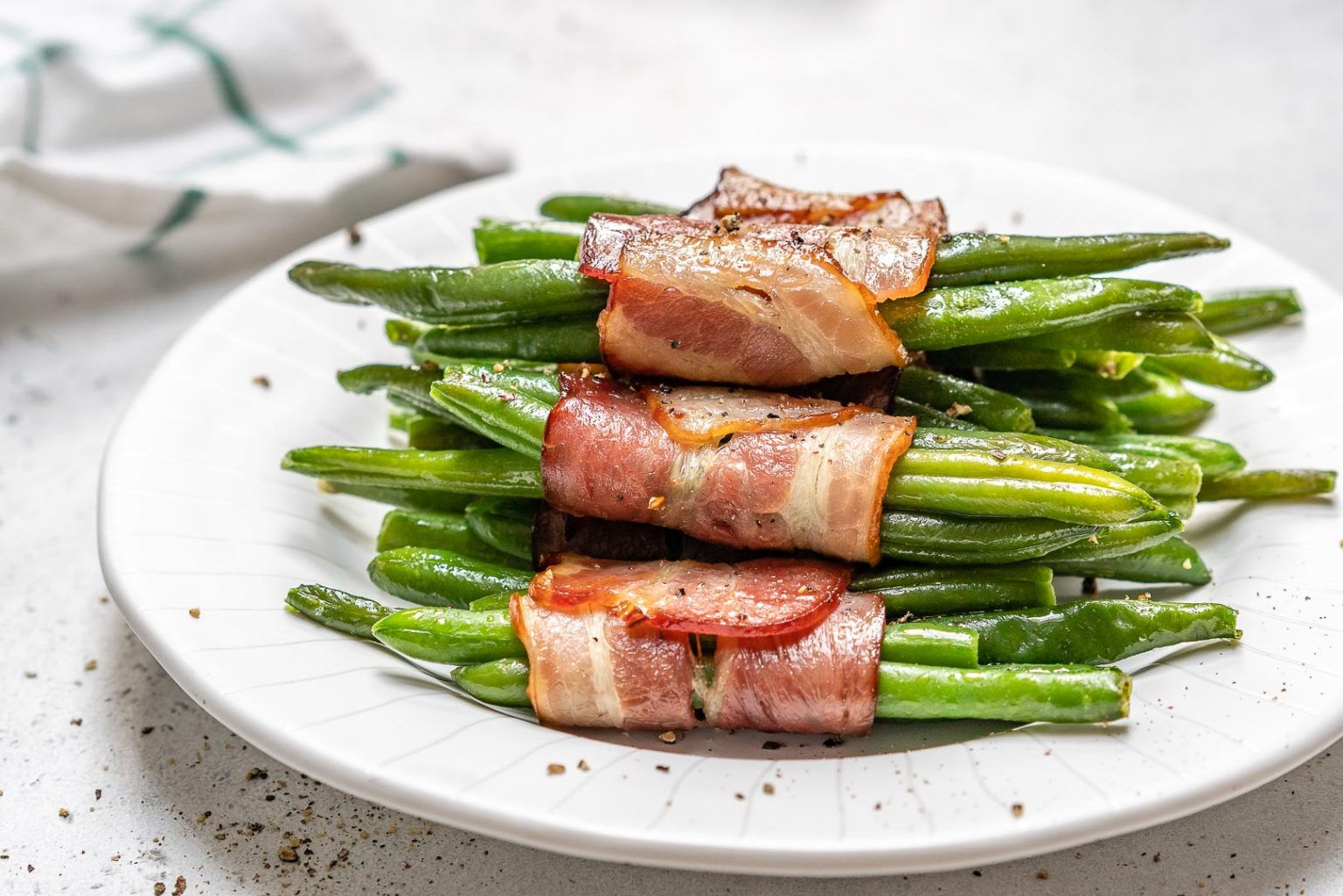Green Bean and Bacon Bundles | Clean Food Crush