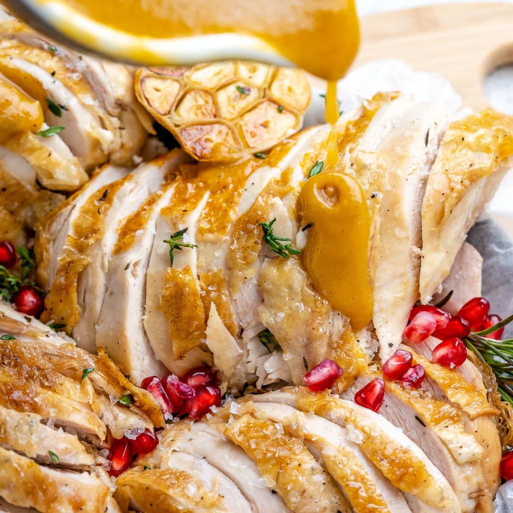 Clean Eating Turkey Gravy | Clean Food Crush