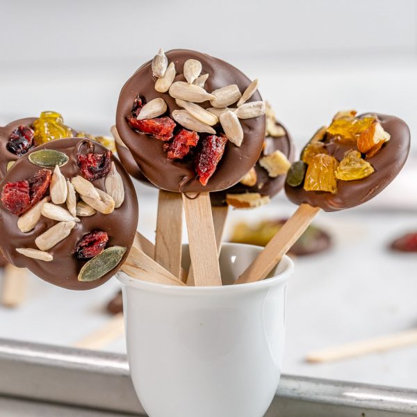 Holiday Chocolate Pops | Clean Food Crush