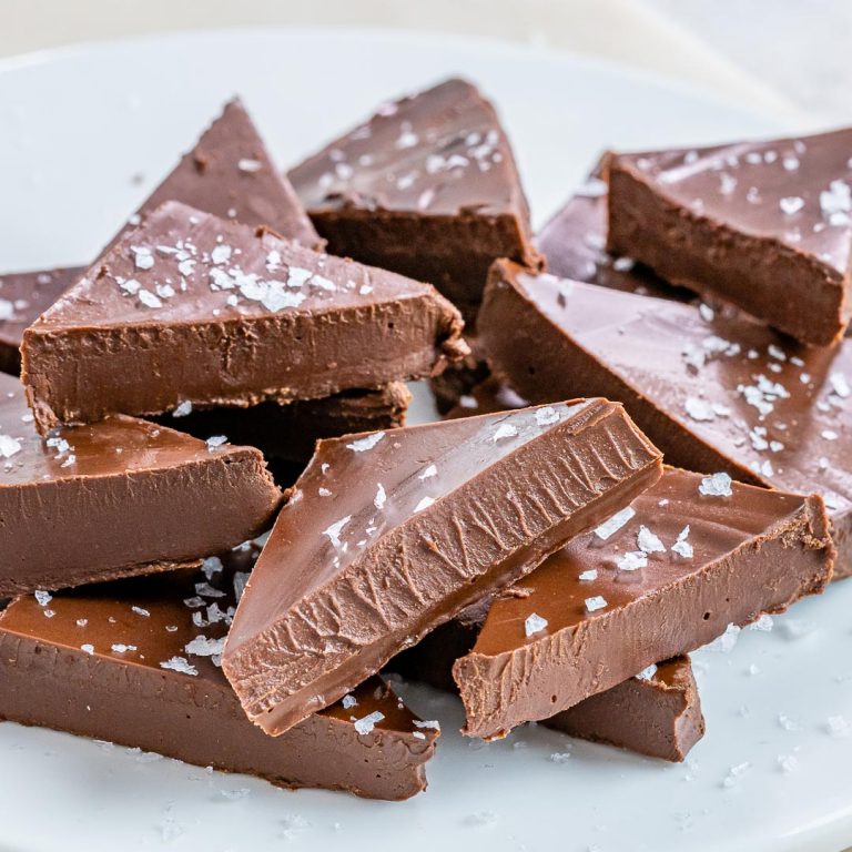 Chocolate Peanut Butter Fudge | Clean Food Crush