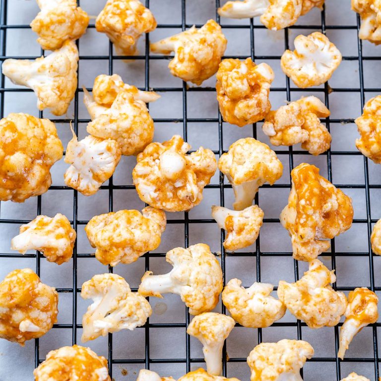 Sweet & Spicy Popcorn Cauliflower | Clean Food Crush