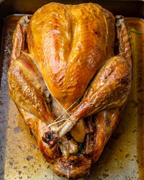 Rachel’s GORGEOUS Roasted Turkey | Clean Food Crush