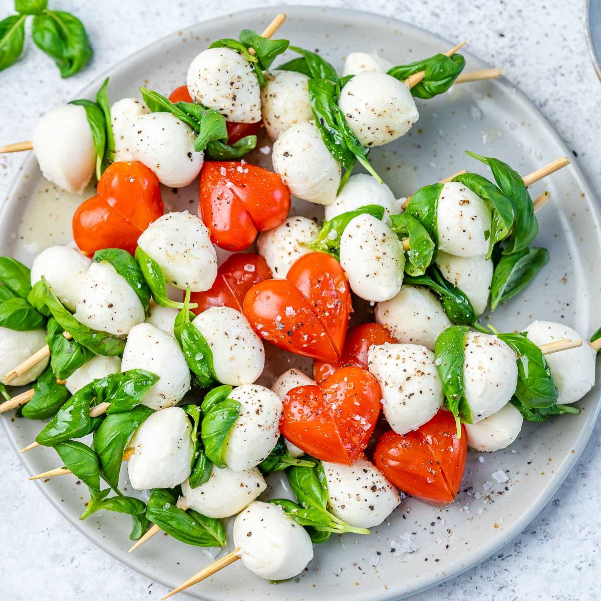 caprese salad | Clean Food Crush