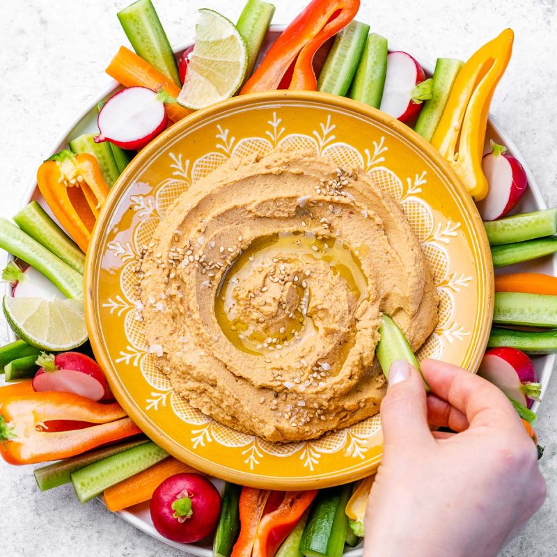 Chipotle Hummus + Crunchy Veggies | Clean Food Crush