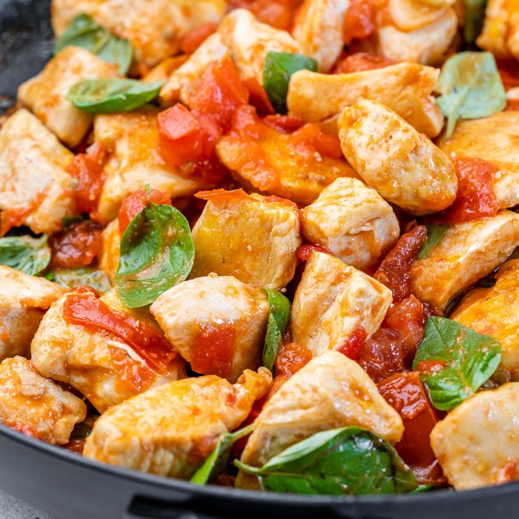 Fresh Tomato Basil Chicken | Clean Food Crush