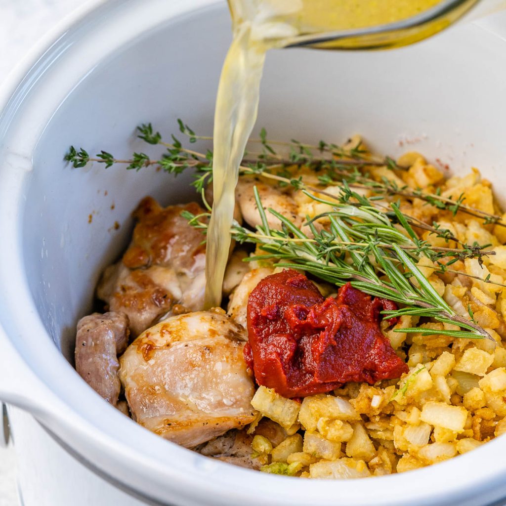 Slow Cooker or Instant Pot Chicken Ragu | Clean Food Crush