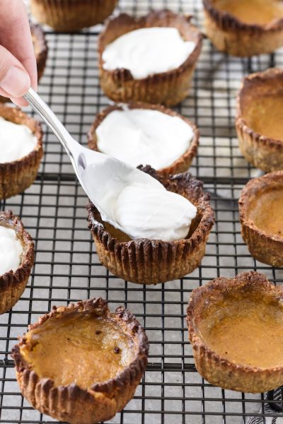 Festive Pumpkin Pie Tarts | Clean Food Crush