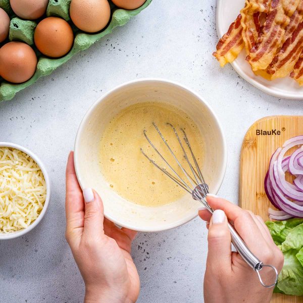 [VIDEO] BLT Egg Wraps | Clean Food Crush