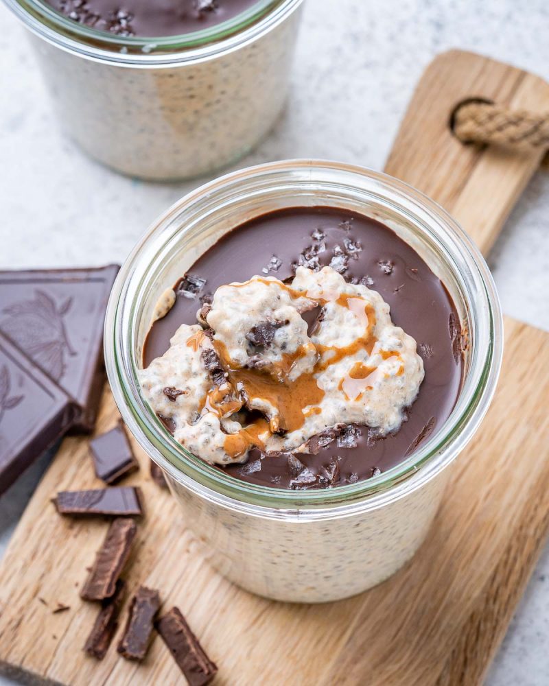 [VIDEO] Chocolate Shell Chia Pudding | Clean Food Crush