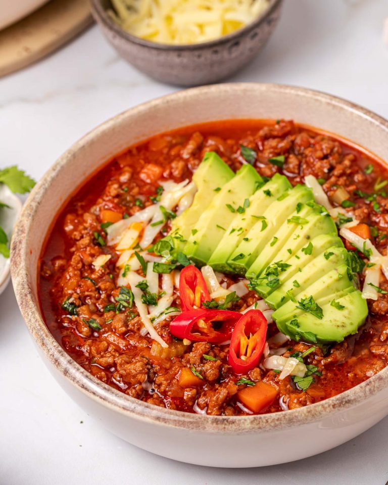 CFC’s Famous Week ONE Beefy Beanless Chili | Clean Food Crush