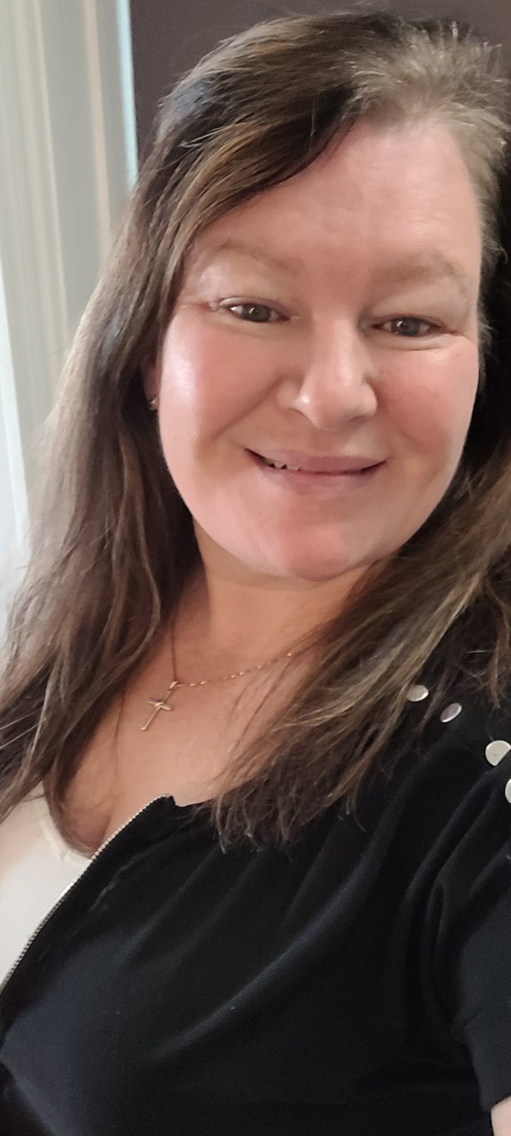 Christina Lost 22 Pounds Feels Rested Loves Challenge Food Clean