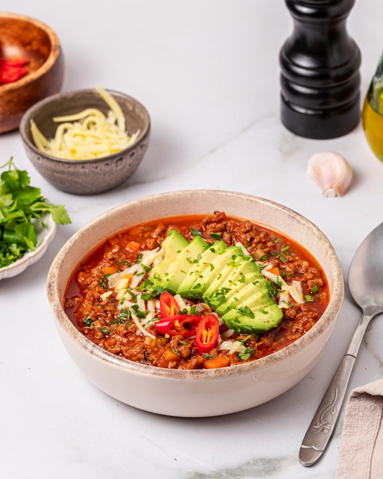 CFC’s Famous Week ONE Beefy Beanless Chili | Clean Food Crush