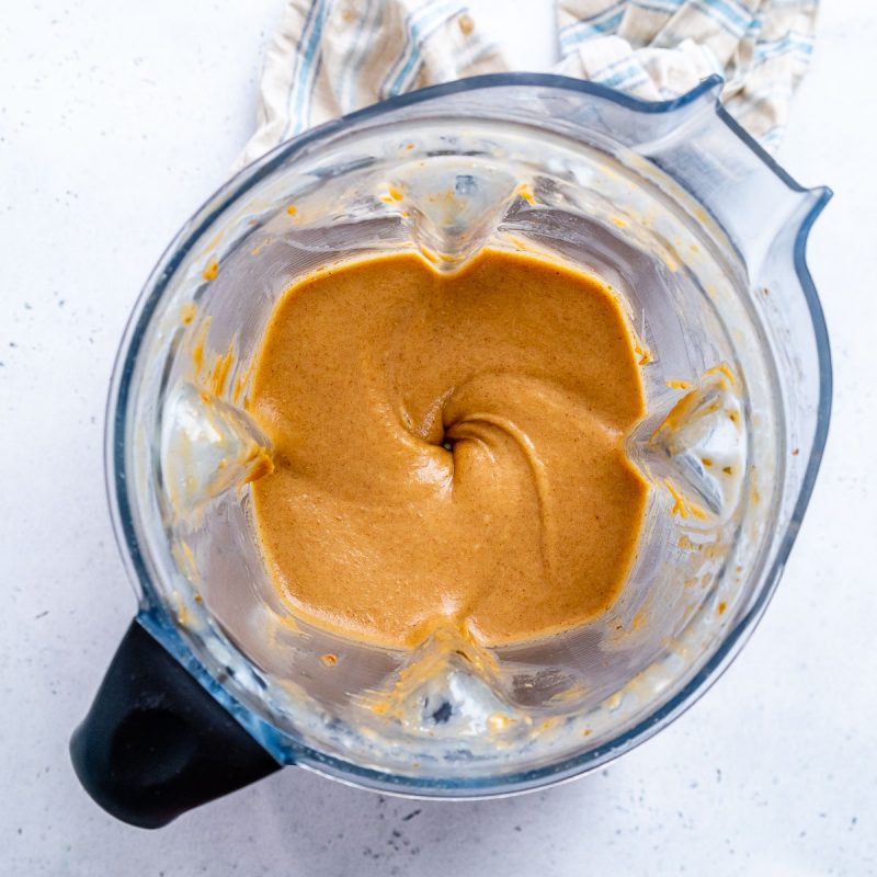 [VIDEO] Rachel’s Healthier Caramel Sauce | Clean Food Crush