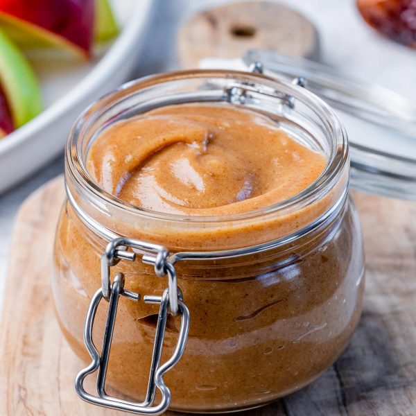 Healthy Date Caramel Sauce (Easy 5-Minute, No-Cook Recipe) | Clean Food ...