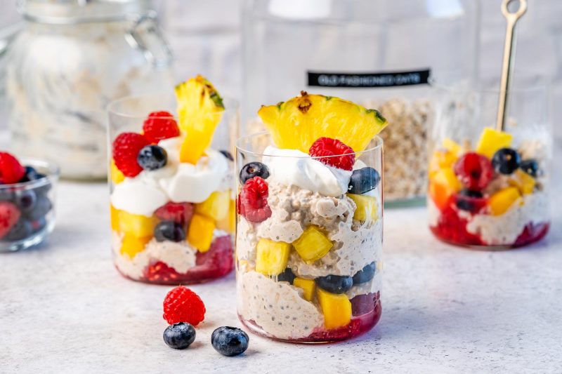 Overnight Oatmeal Fruit Parfaits 🌴🫐🍍 | Clean Food Crush