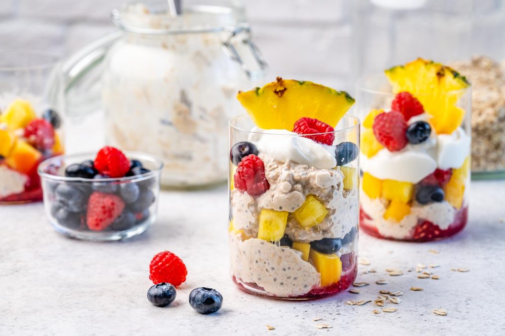 Overnight Oatmeal Fruit Parfaits 🌴🫐🍍 | Clean Food Crush
