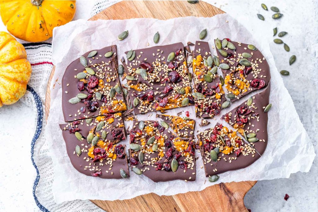 Pumpkin Spice Chocolate Bark 🍁🍂🍃 | Clean Food Crush