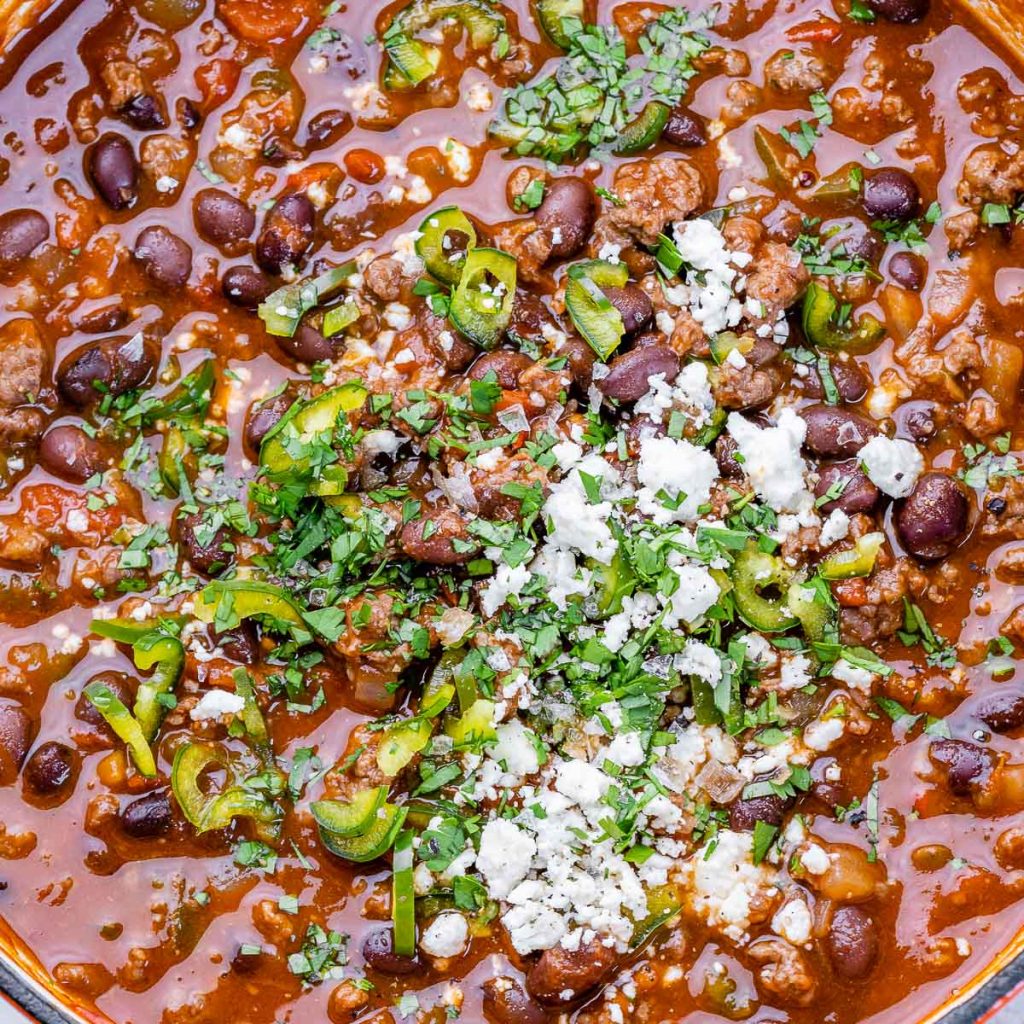 The BEST Garden Veggie + Beef Chili 🫑🫘🍅 | Clean Food Crush