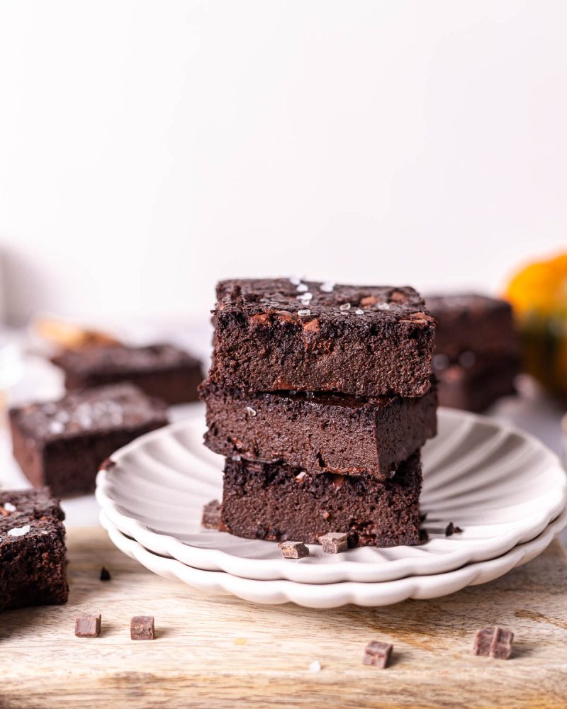Easy Homemade Pumpkin Brownies | Clean Food Crush