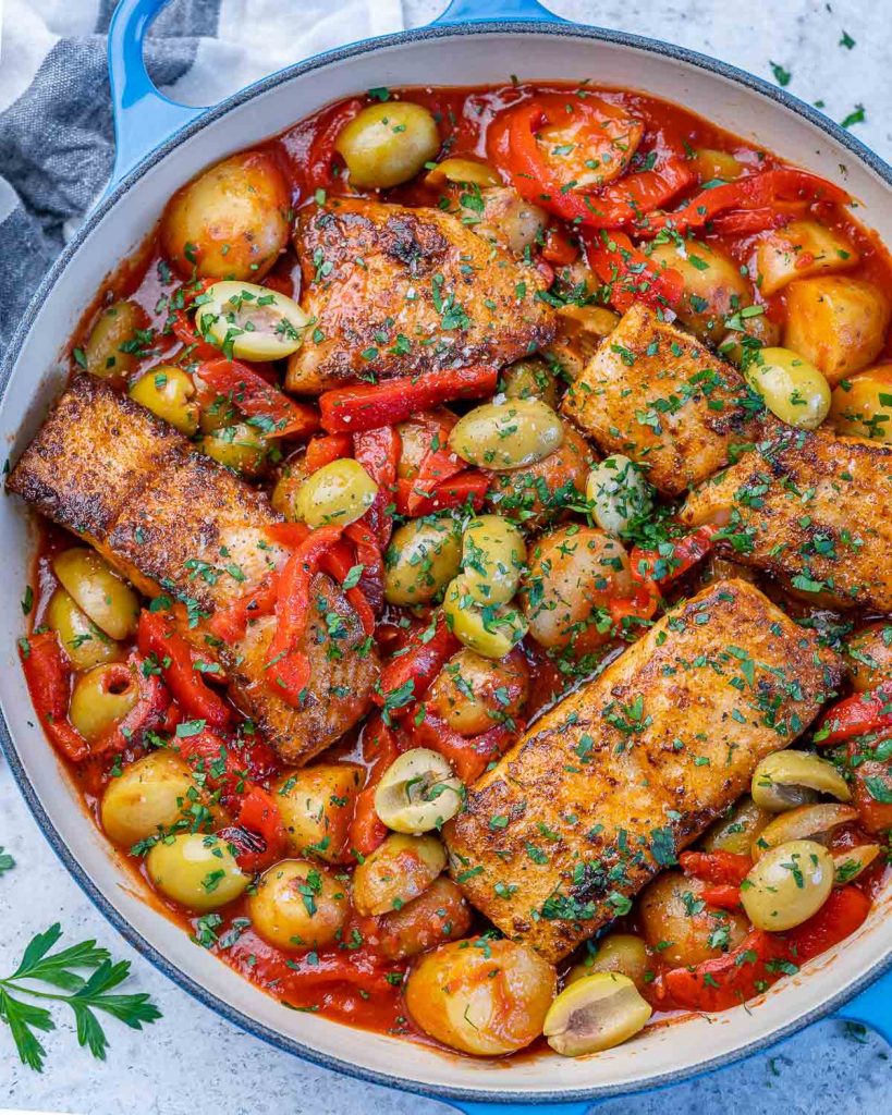 Spanish-Style Fish skillet 🫒🍅🧄 | Clean Food Crush