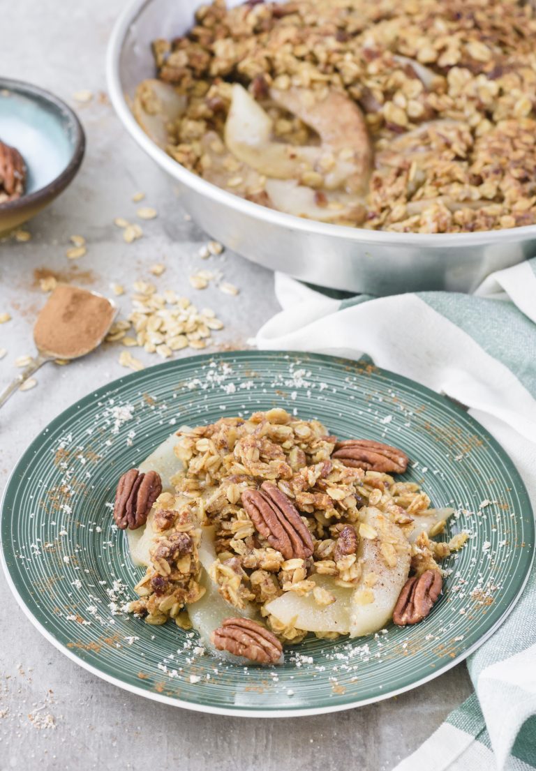 Holiday Pear Crumble 🍐 | Clean Food Crush