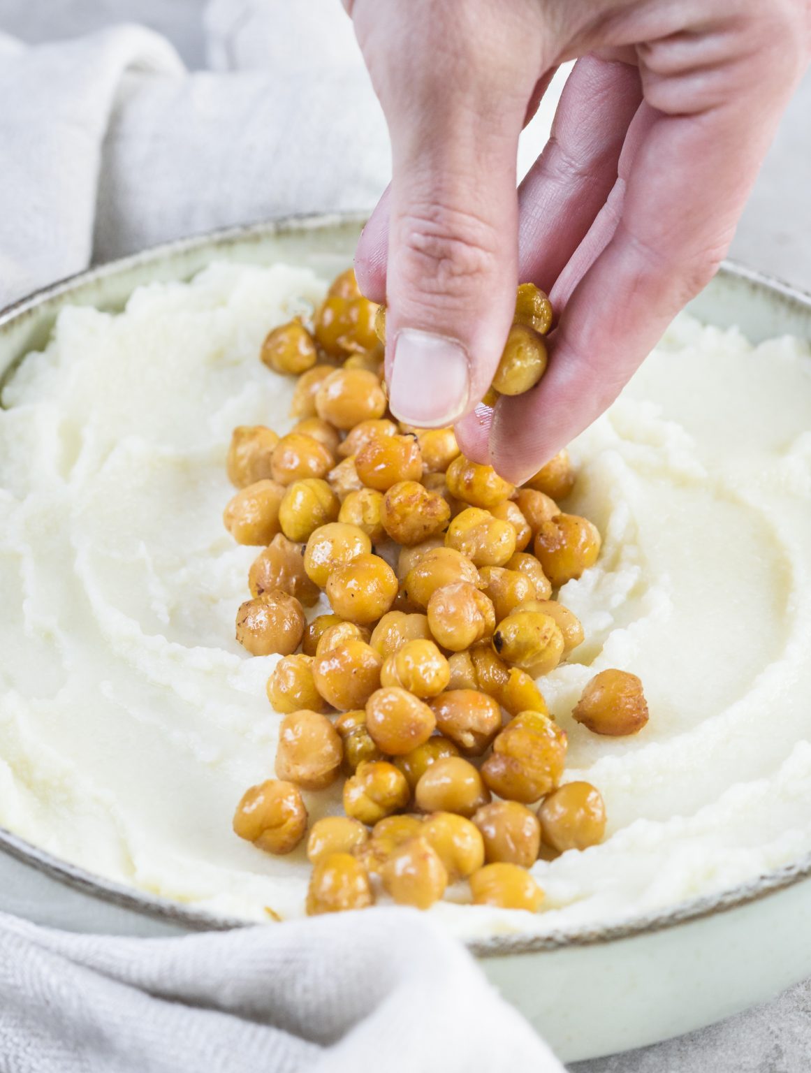 Mashed Cauliflower with Garlic Roasted Chickpeas | Clean Food Crush