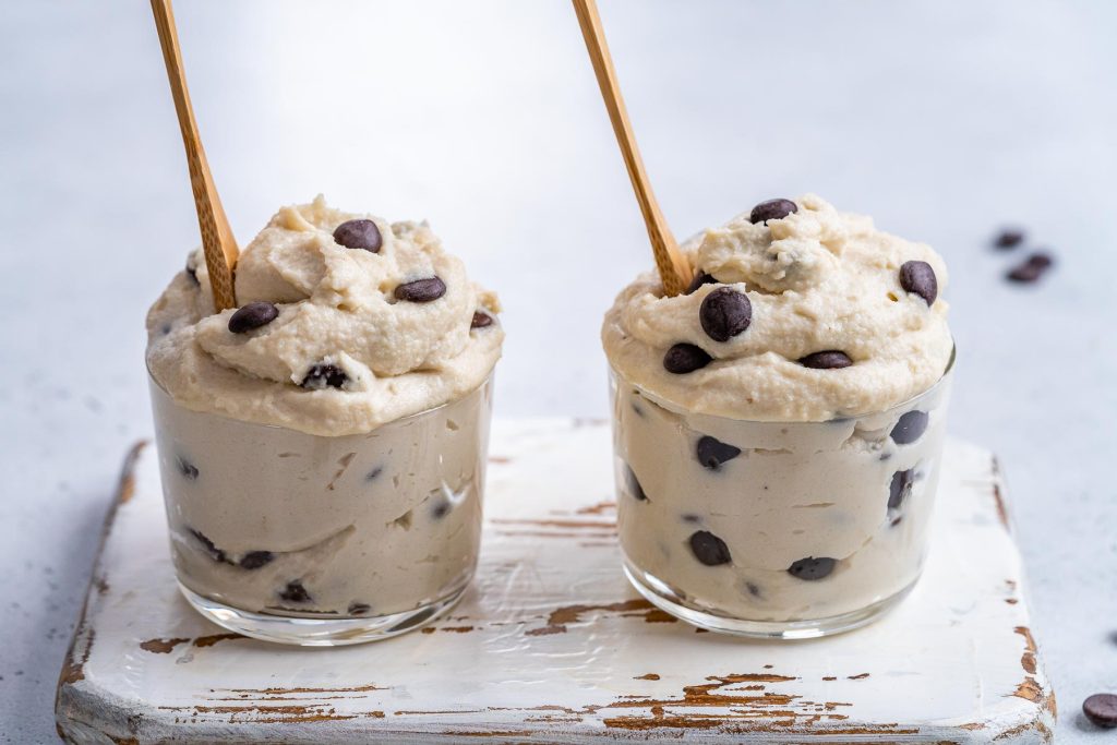 [VIDEO] Cottage Cheese Chocolate Chip Cookie Dough | Clean Food Crush