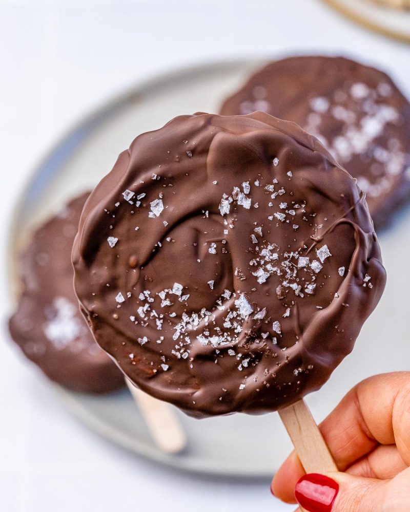 Peanut Butter Froyo Pops | Clean Food Crush