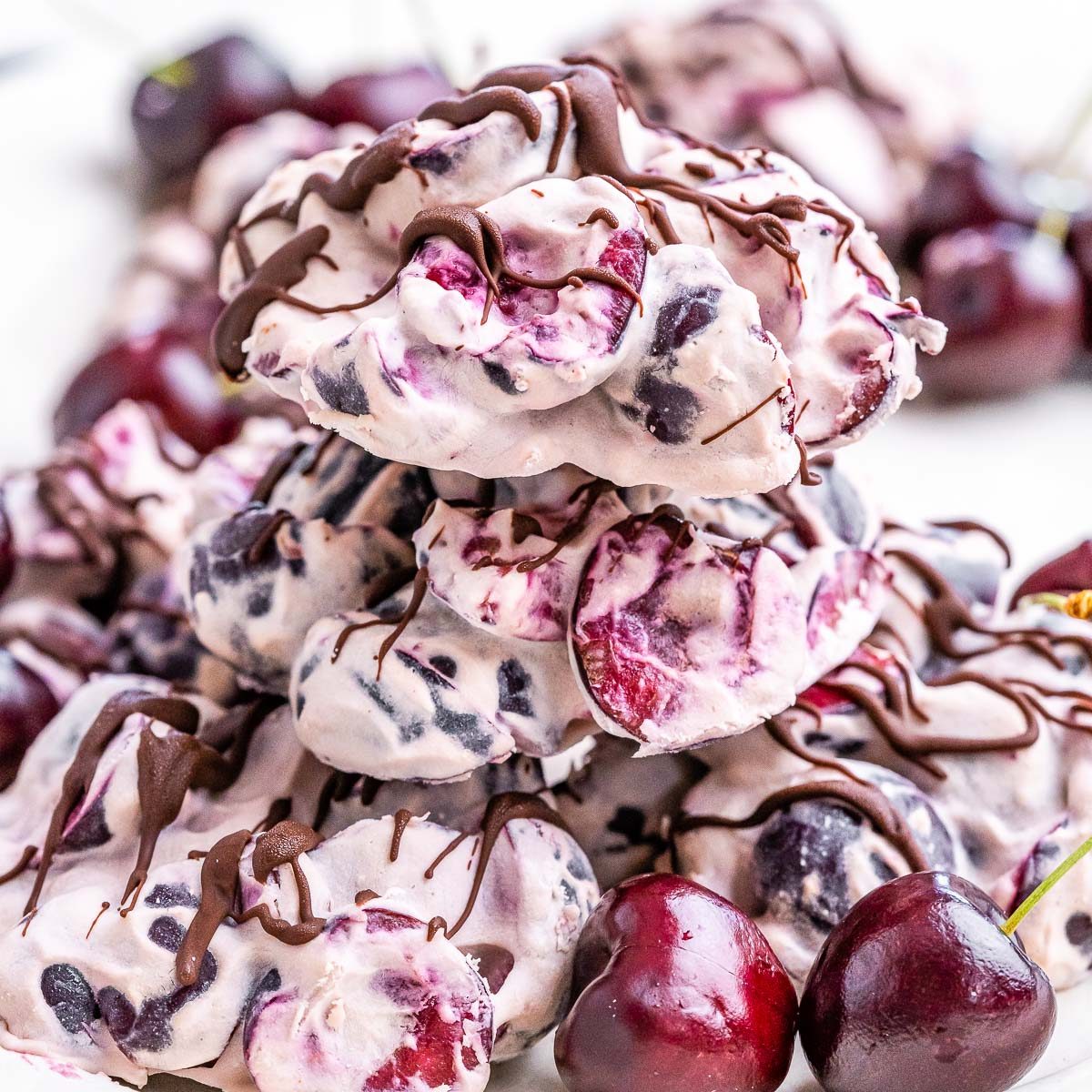 Homemade Frozen Yogurt Bars with Fresh Fruit | Clean Food Crush