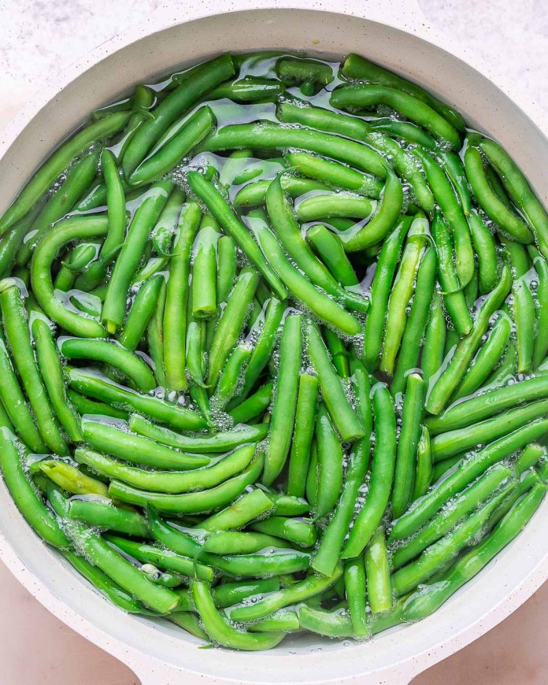 Garlic Parmesan Green Beans | Clean Food Crush